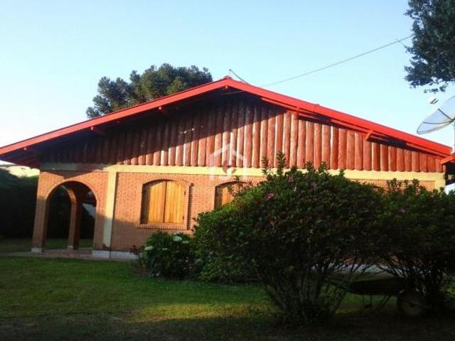 Casa à venda em Campos do Jordão