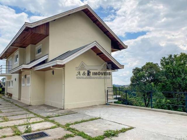 INDISPONIVEL | Casa à venda em Campos do Jordão