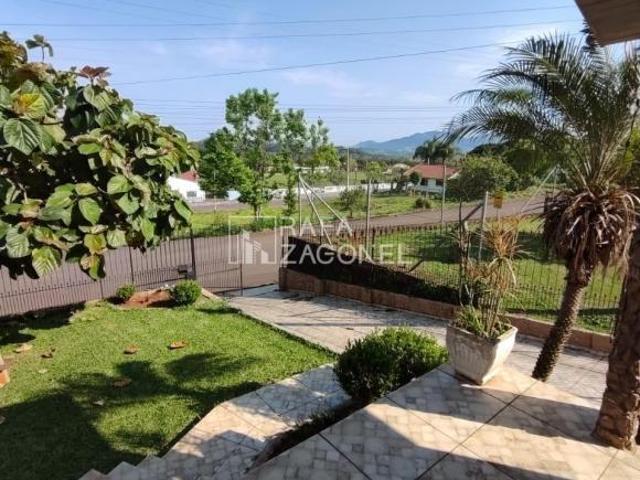 Casa à venda em Campestre