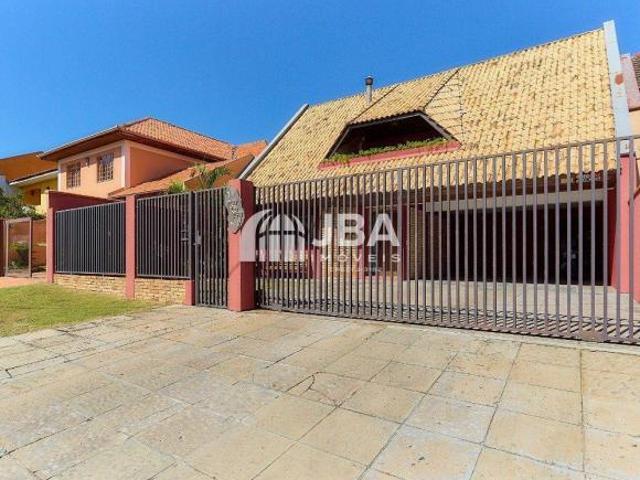 Casa à venda em Campina do Siqueira