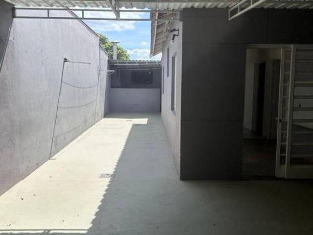 Casa à venda em Campinas, Conjunto Habitacional Vida Nova, com 2 quartos, com 100 m²