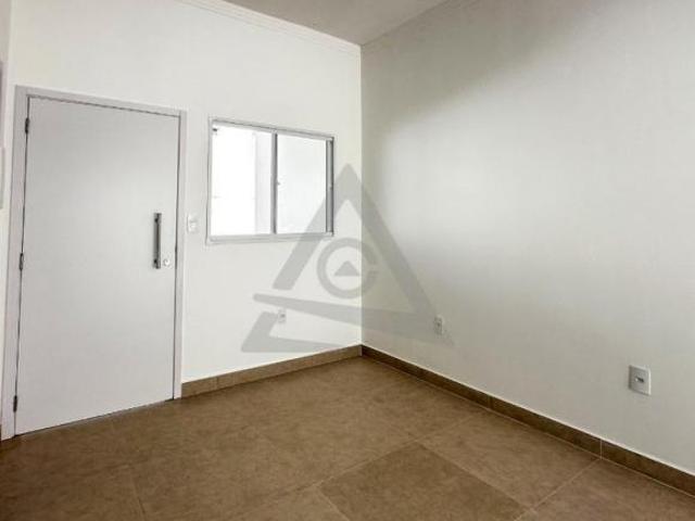 Casa à venda em Campinas, Chácara Primavera, com 2 suítes, com 76 m²