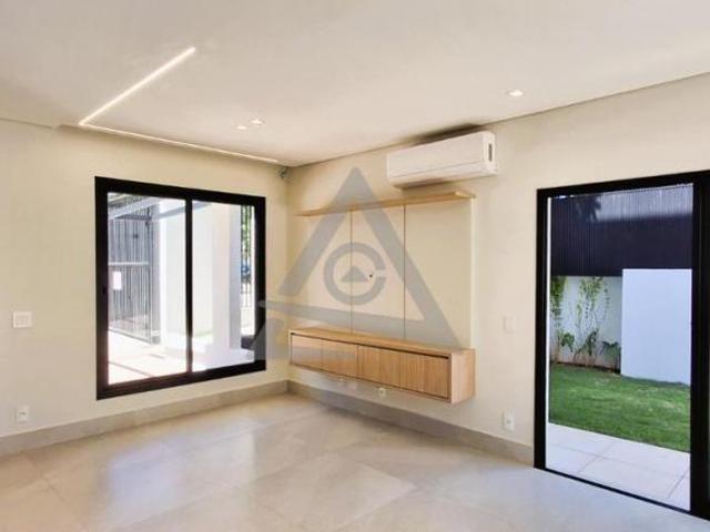 Casa à venda em Campinas, Chácara Primavera, com 3 suítes, com 174 m², Moreira 1730
