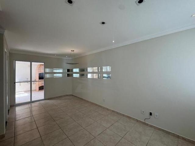 Casa à venda em Campinas, Chácara Primavera, com 3 quartos, com 90 m², Village Campania