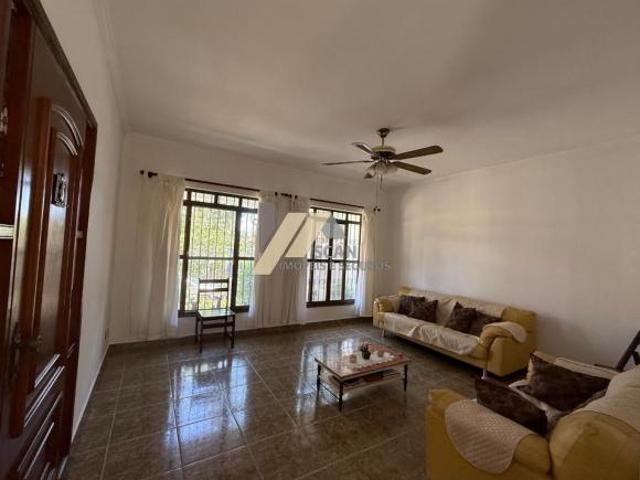 Casa à venda em Campinas, Cidade Universitária, com 4 quartos, com 196.1 m²
