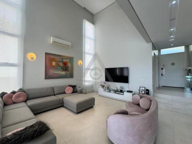 Casa à venda em Campinas, Alphaville Dom Pedro, com 3 suítes, com 303 m², Alphaville Dom Pedro