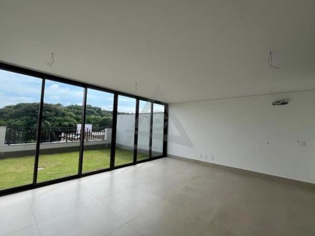 Casa à venda em Campinas, Bairro das Palmeiras, com 3 suítes, com 237 m², Bothanica Gramado