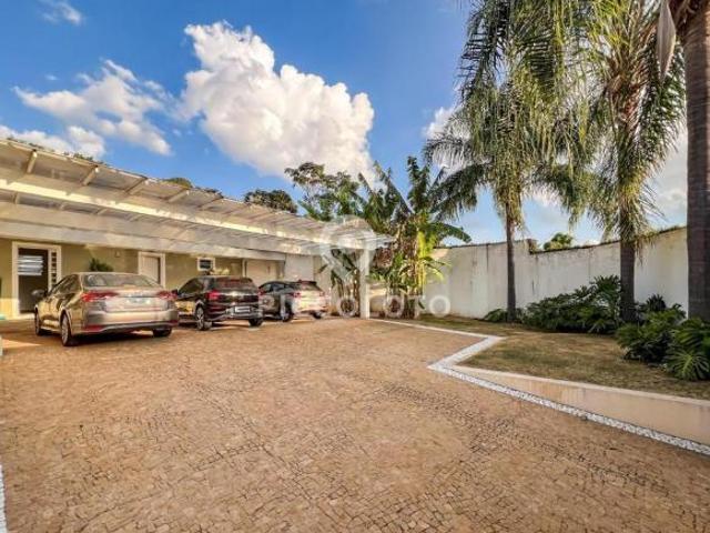 Casa à venda em Campinas, Bairro das Palmeiras, com 3 suítes, com 303.83 m²