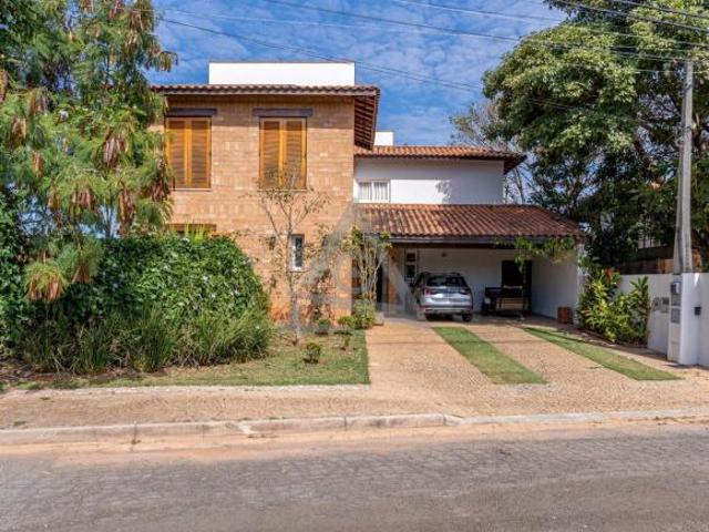 Casa à venda em Campinas, Bairro das Palmeiras, com 4 suítes, com 336 m², Palmeiras da Hípica