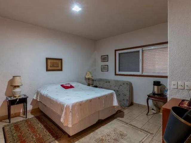 Casa à venda em Campinas, Bairro das Palmeiras, com 4 suítes, com 336 m², Palmeiras da Hípica