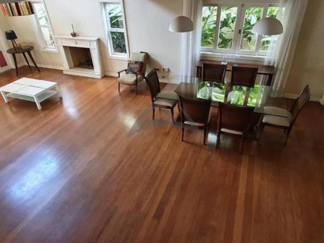 Casa à venda em Campinas, Bairro das Palmeiras, com 4 quartos, com 389 m², Palmeiras da Hípica