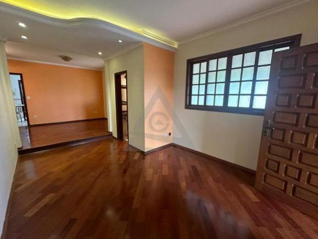 Casa à venda em Campinas, Fazenda São Quirino, com 4 quartos, com 300 m², Residencial Campos Verdes