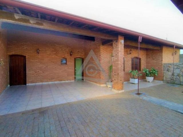 Casa à venda em Campinas, Jardim Madalena, com 3 quartos