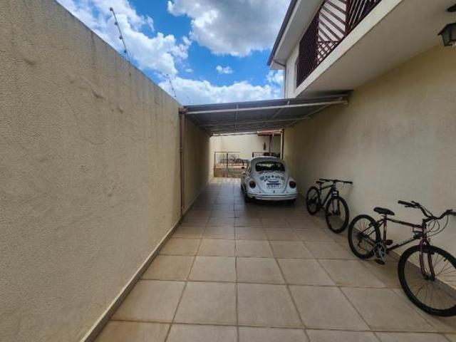 Casa à venda em Campinas, Jardim Nova Europa, com 4 quartos, com 224 m²