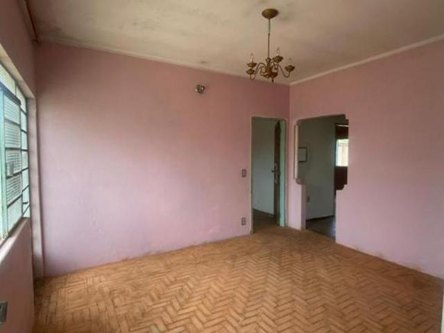 Casa à venda em Campinas, Jardim Nova Europa, com 2 quartos, com 300 m²