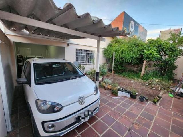 Casa à venda em Campinas, Jardim Nova Europa, com 3 quartos, com 137.5 m²