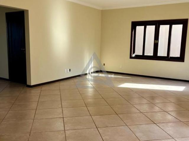 Casa à venda e para alugar em Campinas, Jardim Botânico Sousas, com 3 suítes, com 231 m²