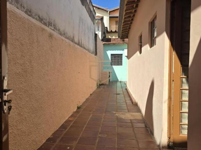 Casa à venda em Campinas, Jardim Carlos Lourenço, com 3 quartos, com 183.17 m²