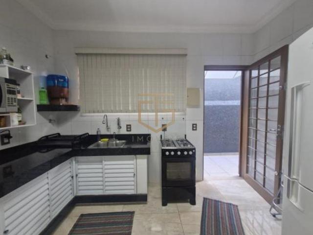 Casa à venda em Campinas, Jardim Chapadão, com 3 quartos, com 165.5 m²