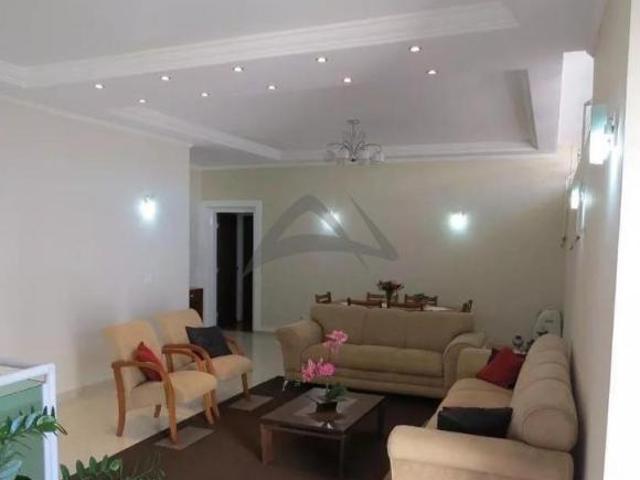 Casa à venda em Campinas, Jardim Chapadão, com 3 suítes, com 205 m²