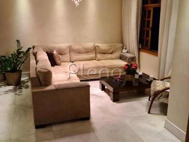 Casa à venda em Campinas, Jardim do Trevo, com 3 suítes, com 166 m²