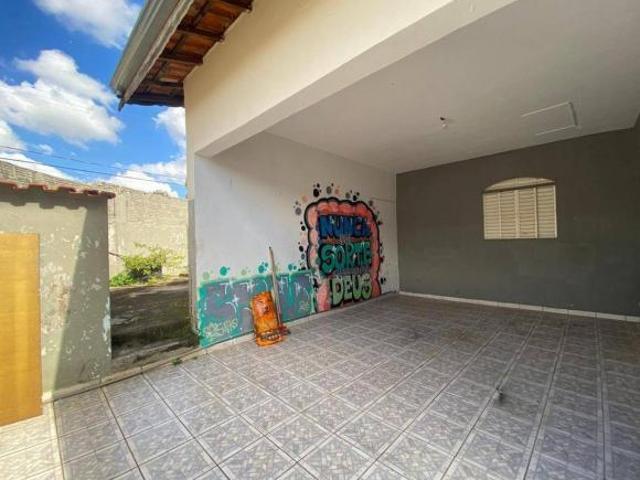 Casa à venda em Campinas, Jardim dos Oliveiras, com 4 quartos, com 200 m²