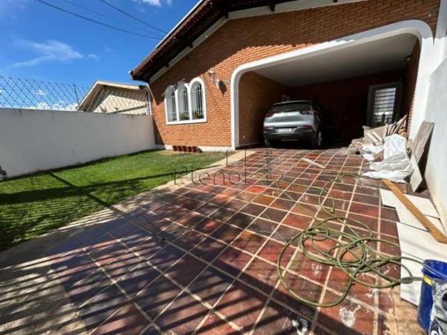 Casa à venda em Campinas, Jardim Flamboyant, com 3 quartos, com 147 m²