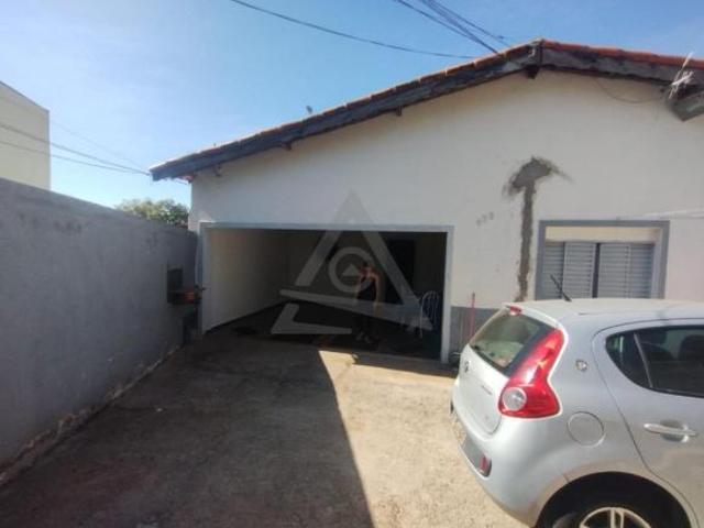 Casa à venda em Campinas, Jardim Flamboyant, com 3 quartos, com 227 m²