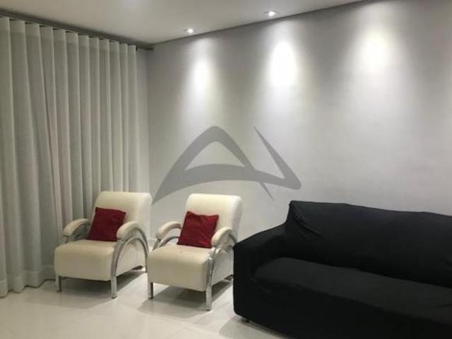 Casa à venda em Campinas, Jardim Flamboyant, com 3 quartos, com 300 m²