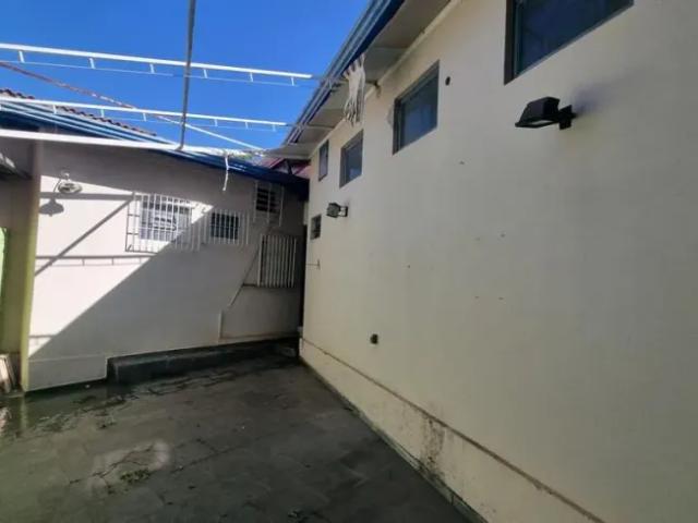 Casa à venda em Campinas, Jardim Guanabara, com 5 quartos, com 186.5 m²