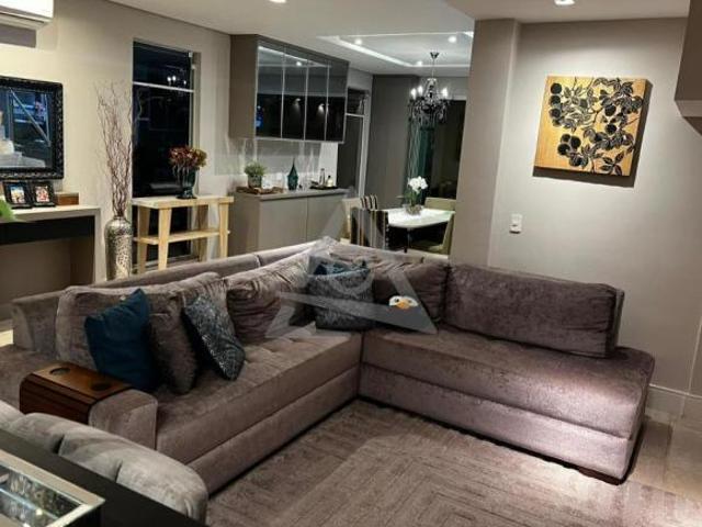 Casa à venda em Campinas, Jardim Lumen Christi, com 3 suítes, com 190 m², Palo Alto