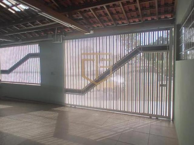Casa à venda em Campinas, Jardim São Fernando, com 3 quartos, com 189 m²