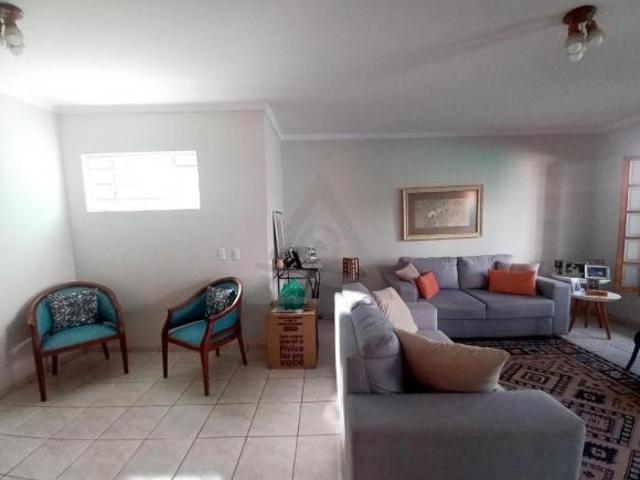 Casa à venda em Campinas, Jardim Santa Genebra, com 5 quartos, com 300 m²