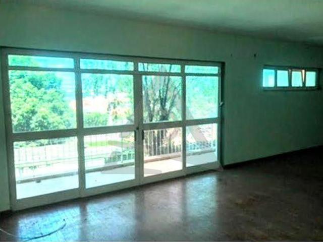 Casa à venda em Campinas, Jardim Santana, com 3 quartos, com 530 m²