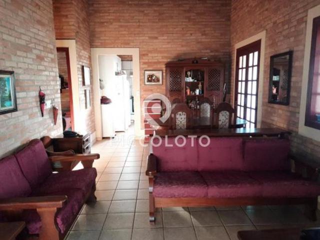 Casa à venda em Campinas, Loteamento Caminhos de São Conrado Sousas, com 3 quartos, com 257.52 m²