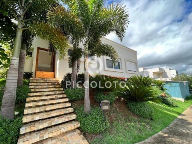 Casa à venda em Campinas, Loteamento Parque dos Alecrins, com 3 suítes, com 233 m²