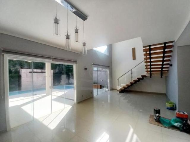 Casa à venda em Campinas, Loteamento Parque dos Alecrins, com 3 suítes, com 260 m²