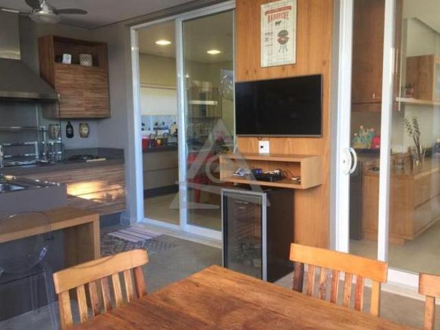 Casa à venda em Campinas, Loteamento Parque dos Alecrins, com 3 suítes, com 313 m²