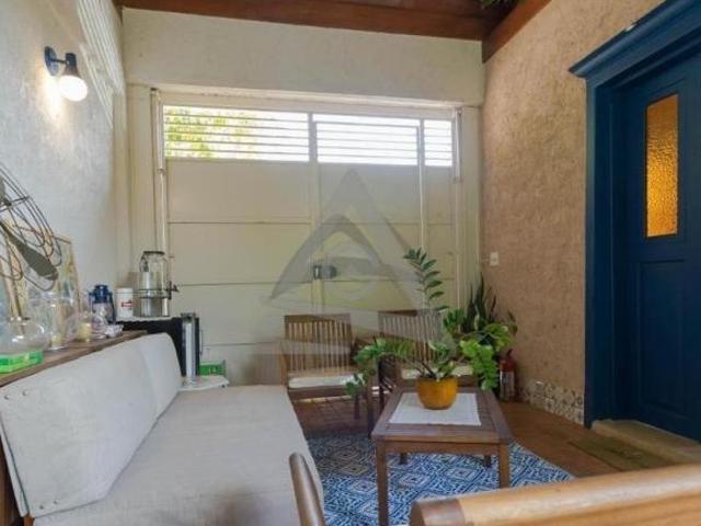 Casa à venda em Campinas, Nova Campinas, com 1 suíte, com 220 m²