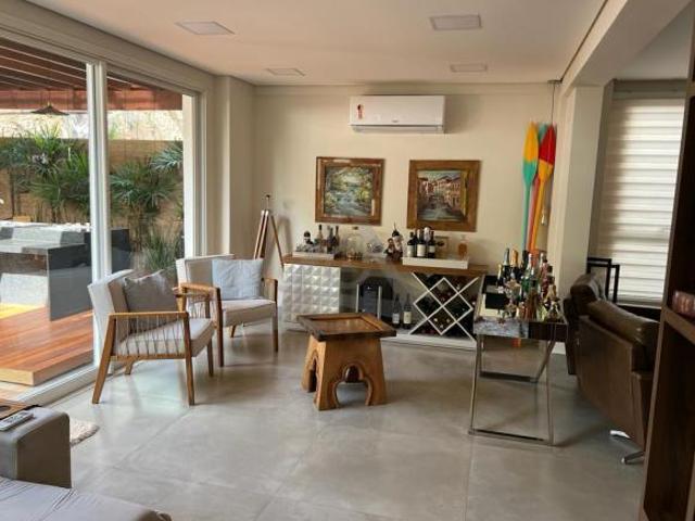 Casa à venda em Campinas, Sítios de Recreio Gramado, com 4 suítes, com 290 m², Condomínio Porto Vita