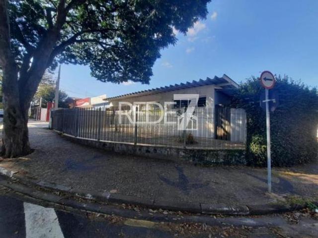 Casa à venda em Campinas SP, Jardim Aurélia: 3 quartos, 1 suíte, 3 salas, 3 banheiros, 5 vagas, 195m