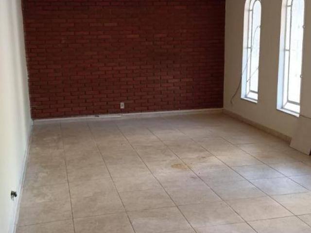 Casa à venda em Campinas SP, Jardim Santa Genebra: 3 quartos, 1 sala, 2 banheiros, 3 vagas de garage