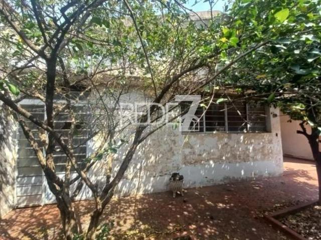 Casa à venda em Campinas SP, Vila Pompéia, 3 quartos, 185m², 2 vagas!