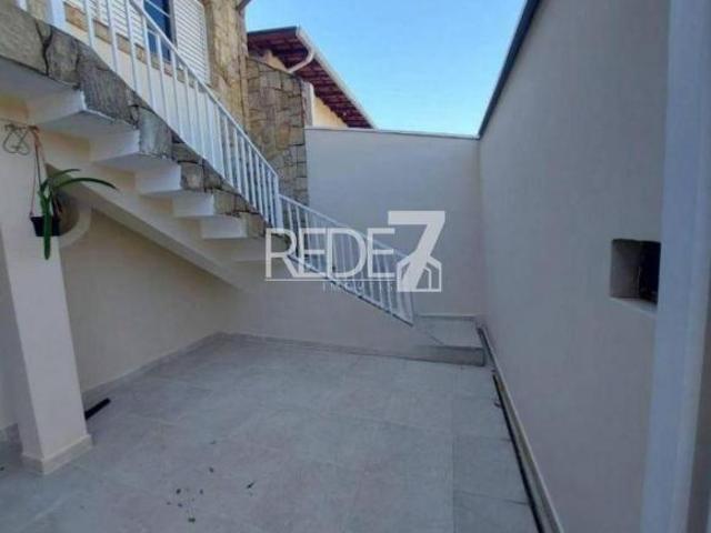 Casa à venda em Campinas SP, Vila Proost de Souza 4 quartos, 2 suítes, 2 salas, 5 banheiros, 3 vag