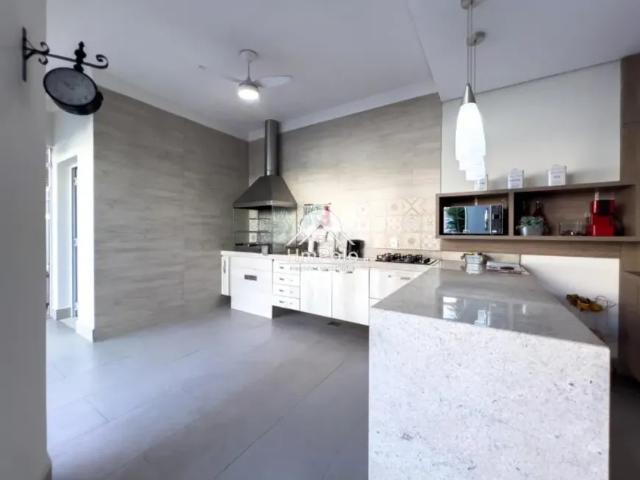 Casa à venda em Campinas, Swiss Park, com 3 suítes, com 277 m², Residencial Lauerz