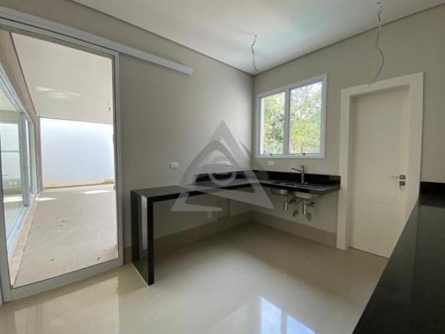 Casa à venda em Campinas, Swiss Park, com 3 suítes, com 290 m², Luzern Swiss Park