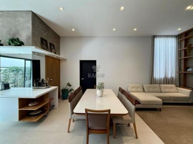 Casa à venda em Campinas, Swiss Park, com 3 suítes, com 200 m²