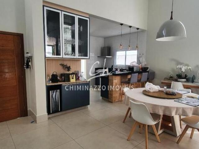 Casa à venda em Campinas, Swiss Park, com 3 suítes, com 208 m², Swiss Park Zermatt