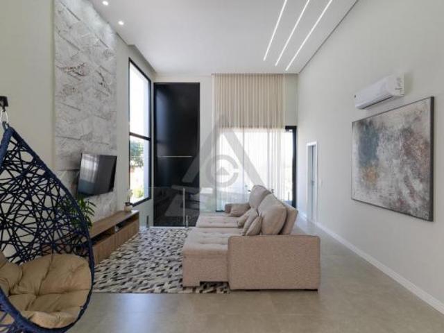 Casa à venda em Campinas, Swiss Park, com 3 suítes, com 210 m², Davos Swiss Park