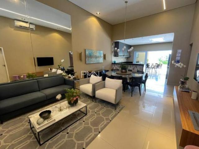 Casa à venda em Campinas, Swiss Park, com 4 quartos, com 183.54 m², Fribourg